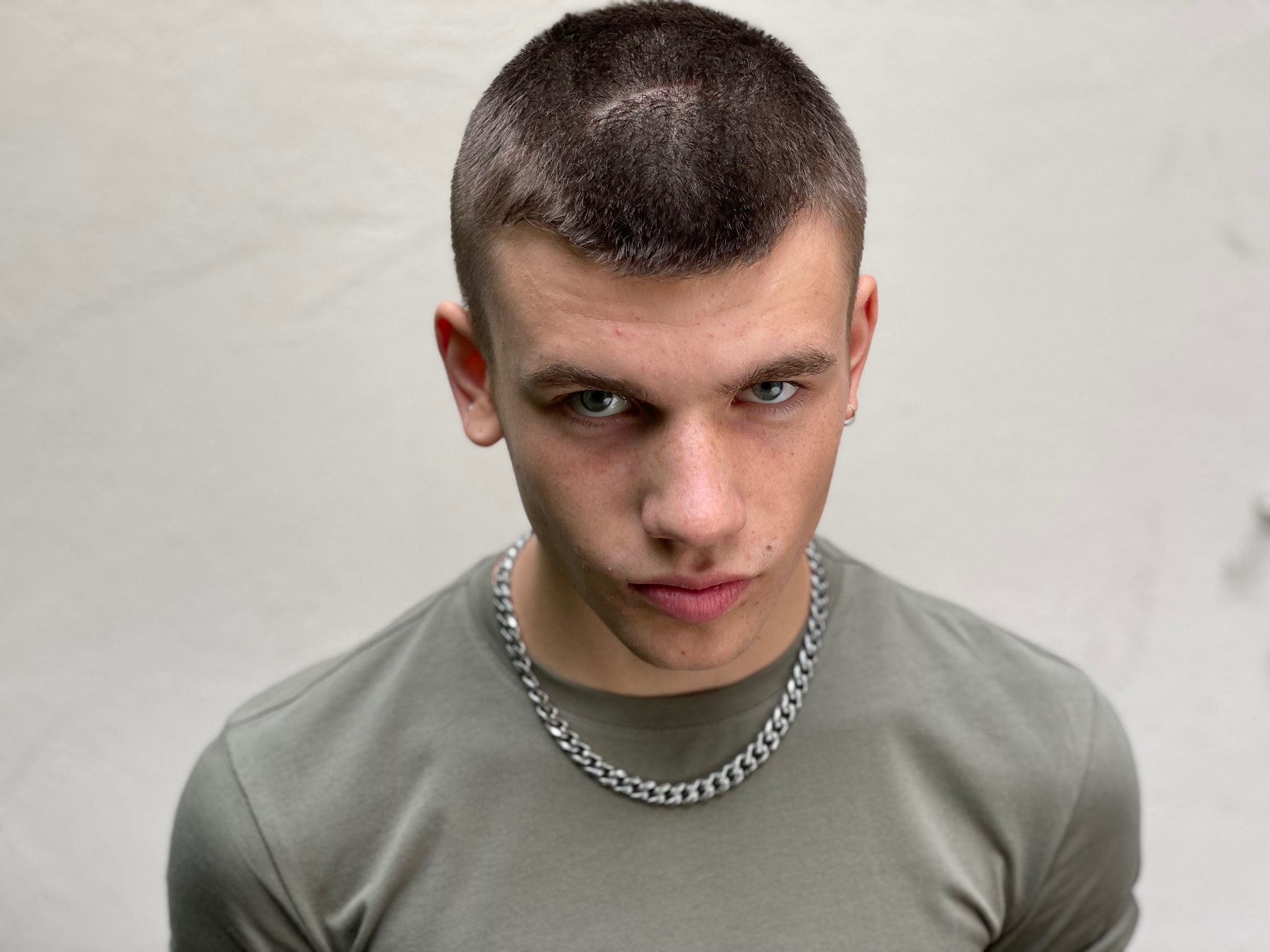 Work - FRIZZI KURKHAUS